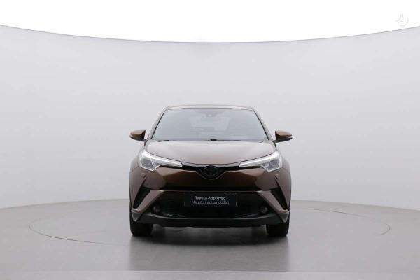Brown Toyota C-HR 2018 in Vilnius, with an engine capacity of 1.20 L and mileage of 61 thousand km for 17900 €, photo 6 on AUTOMOTO.COM.LV