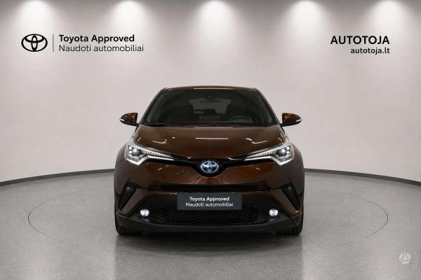 Brūns Toyota C-HR 2018 Kauņa, ar dzinēja tilpumu 1.80 L un nobraukumu 116 tūkst. km par 19500 €, foto 5 vietnē AUTOMOTO.COM.LV