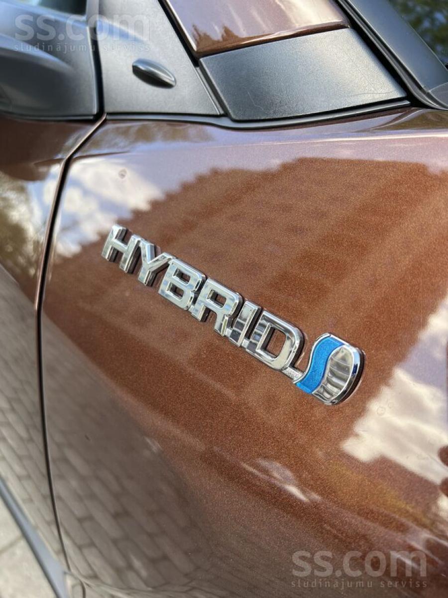 Brūns Toyota C-HR 2018 Rīga, ar dzinēja tilpumu 1.80 L un nobraukumu 89 tūkst. km par 17500 €, foto 7 vietnē AUTOMOTO.COM.LV