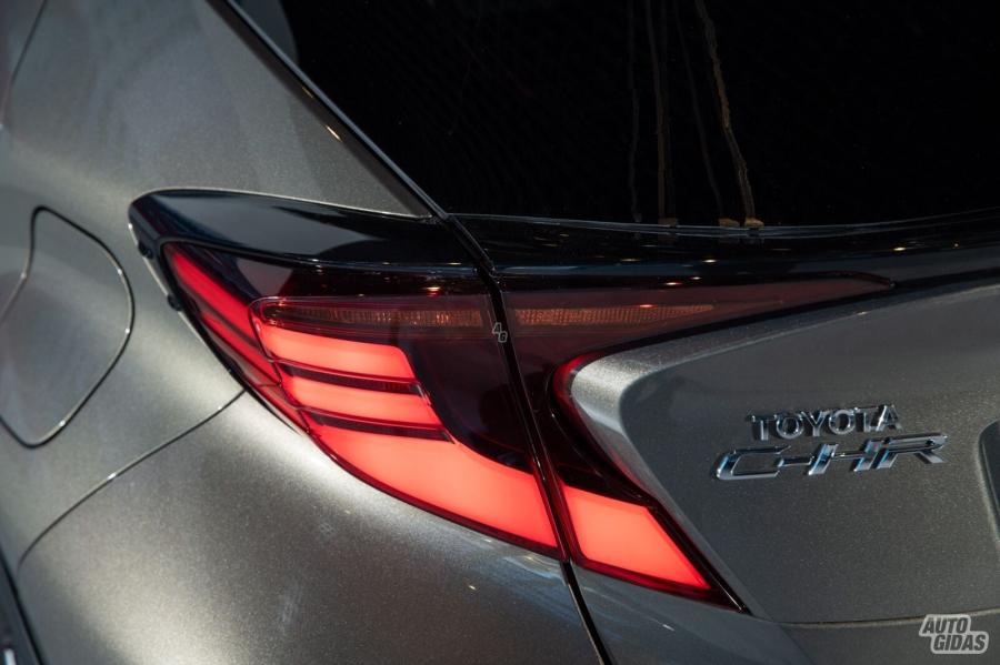 Коричневый Тойота C-HR 2022 в Каунас, объемом двигателя 2.00 л и пробегом 67 тыс. км за 26372 €, фото 9 на AUTOMOTO.COM.LV