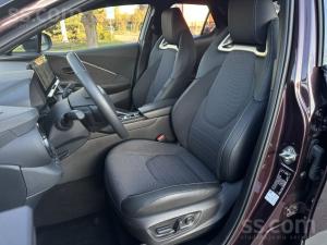 Brūns Toyota C-HR 2024 Rīga, ar dzinēja tilpumu 1.80 L un nobraukumu 15 tūkst. km par 31700 €, foto 13 vietnē AUTOMOTO.COM.LV