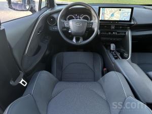 Brūns Toyota C-HR 2024 Rīga, ar dzinēja tilpumu 1.80 L un nobraukumu 15 tūkst. km par 31700 €, foto 15 vietnē AUTOMOTO.COM.LV