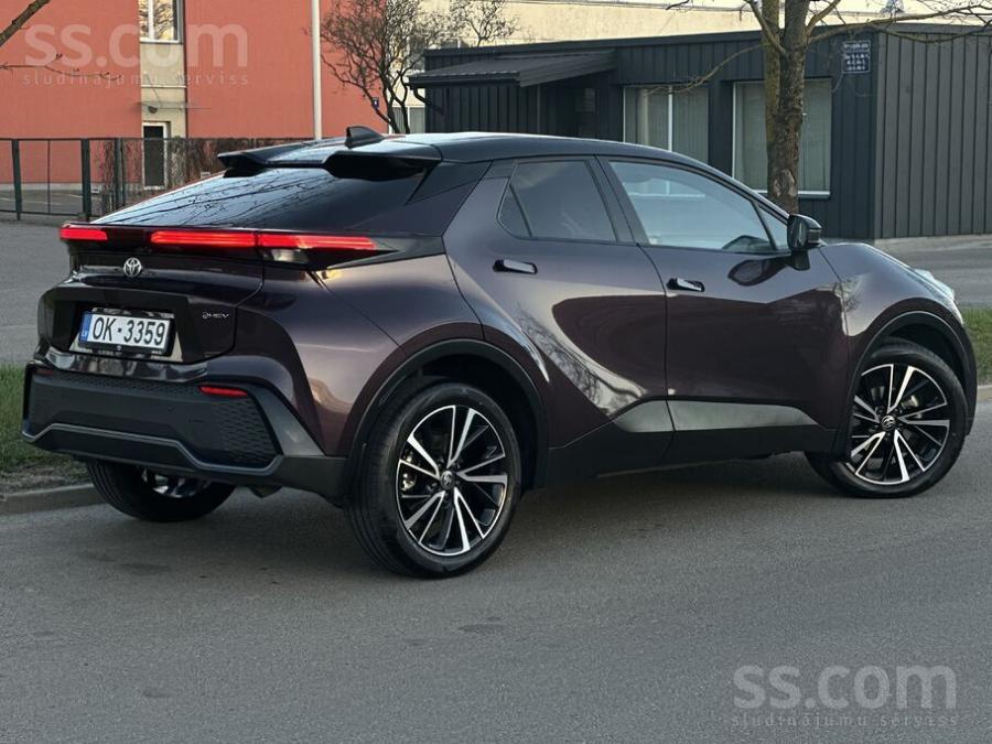 Brūns Toyota C-HR 2024 Rīga, ar dzinēja tilpumu 1.80 L un nobraukumu 15 tūkst. km par 31700 €, foto 34 vietnē AUTOMOTO.COM.LV