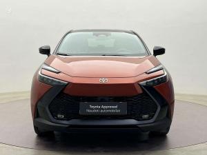 Brown Toyota C-HR 2025 in Panevezys, with an engine capacity of 1.99 L and mileage of 10 thousand km for 40990 €, photo 3 on AUTOMOTO.COM.LV
