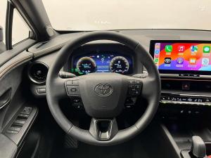 Brown Toyota C-HR 2025 in Panevezys, with an engine capacity of 1.99 L and mileage of 10 thousand km for 40990 €, photo 24 on AUTOMOTO.COM.LV
