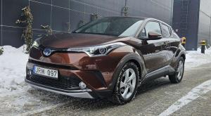 Brūns Toyota C-HR 2017 Klaipėda, ar dzinēja tilpumu 1.80 L un nobraukumu 191 tūkst. km par 14500 €, foto 8 vietnē AUTOMOTO.COM.LV