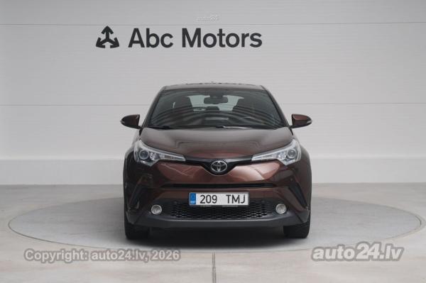 Brown Toyota C-HR 2017 in Tallinn, with an engine capacity of 1.20 L and mileage of 145 thousand km for 14390 €, photo 2 on AUTOMOTO.COM.LV