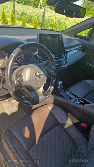 Коричневый Тойота C-HR 2017 в Тарту, объемом двигателя 1.20 л и пробегом 70 тыс. км за 15700 €, фото 10 на AUTOMOTO.COM.LV