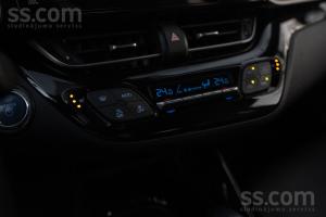 Коричневый Тойота C-HR 2017 в Елгава, объемом двигателя 1.80 л и пробегом 220 тыс. км за 15900 €, фото 20 на AUTOMOTO.COM.LV
