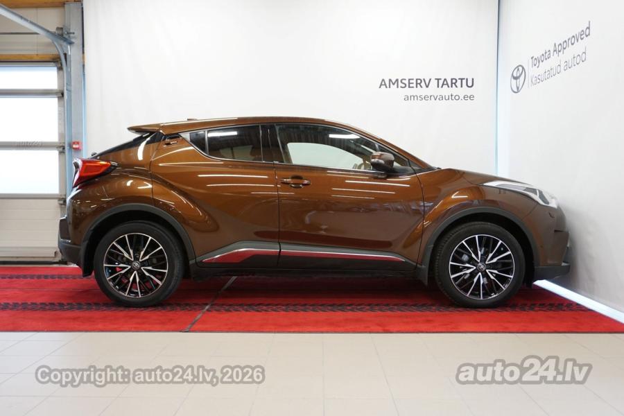 Brūns Toyota C-HR 2017 Tartu, ar dzinēja tilpumu 1.20 L un nobraukumu 70 tūkst. km par 15490 €, foto 4 vietnē AUTOMOTO.COM.LV