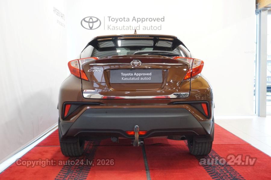 Brūns Toyota C-HR 2017 Tartu, ar dzinēja tilpumu 1.20 L un nobraukumu 70 tūkst. km par 15490 €, foto 5 vietnē AUTOMOTO.COM.LV