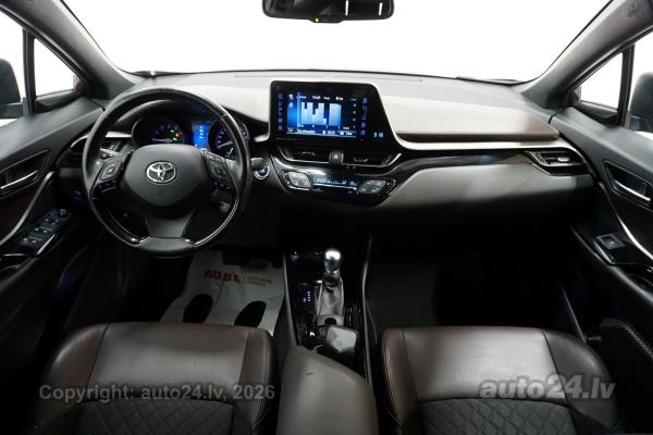 Brūns Toyota C-HR 2017 Tartu, ar dzinēja tilpumu 1.20 L un nobraukumu 70 tūkst. km par 15490 €, foto 8 vietnē AUTOMOTO.COM.LV