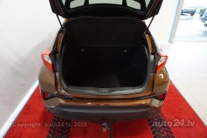 Brūns Toyota C-HR 2017 Tartu, ar dzinēja tilpumu 1.20 L un nobraukumu 70 tūkst. km par 15490 €, foto 11 vietnē AUTOMOTO.COM.LV