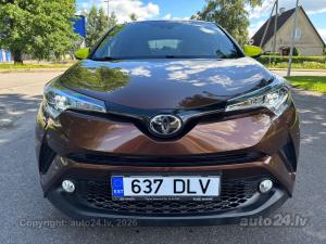 Brown Toyota C-HR 2017 in Paide, with an engine capacity of 1.20 L and mileage of 140 thousand km for 12890 €, photo 3 on AUTOMOTO.COM.LV