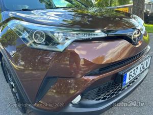 Brown Toyota C-HR 2017 in Paide, with an engine capacity of 1.20 L and mileage of 140 thousand km for 12890 €, photo 9 on AUTOMOTO.COM.LV