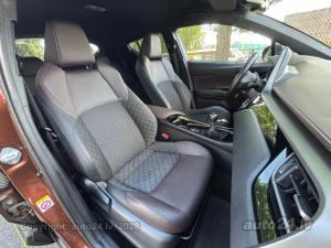 Brown Toyota C-HR 2017 in Paide, with an engine capacity of 1.20 L and mileage of 140 thousand km for 12890 €, photo 12 on AUTOMOTO.COM.LV