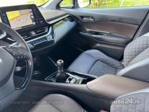 Brown Toyota C-HR 2017 in Paide, with an engine capacity of 1.20 L and mileage of 140 thousand km for 12890 €, photo 14 on AUTOMOTO.COM.LV
