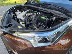 Brown Toyota C-HR 2017 in Paide, with an engine capacity of 1.20 L and mileage of 140 thousand km for 12890 €, photo 28 on AUTOMOTO.COM.LV