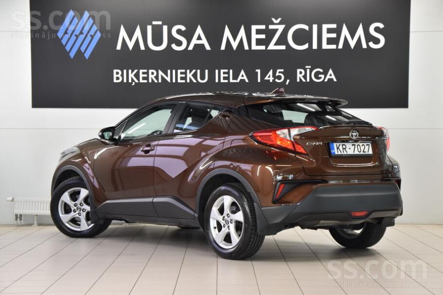 Brūns Toyota C-HR 2017 Rīga, ar dzinēja tilpumu 1.20 L un nobraukumu 112 tūkst. km par 14990 €, foto 9 vietnē AUTOMOTO.COM.LV