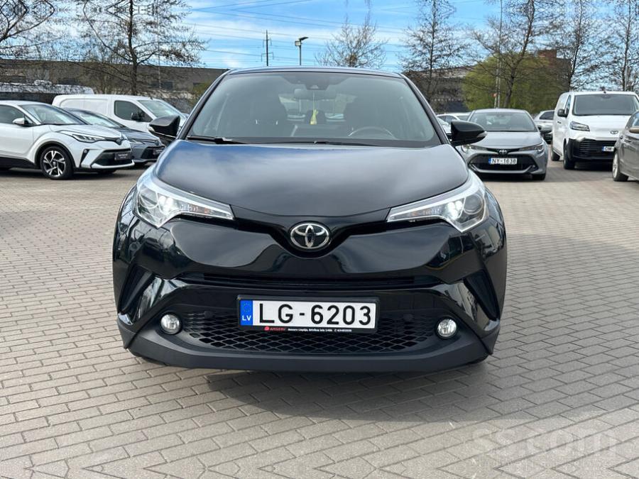 Коричневый Тойота C-HR 2018 в Лиепая, объемом двигателя 1.20 л и пробегом 107 тыс. км за 15400 €, фото 8 на AUTOMOTO.COM.LV