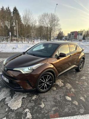 Коричневый Тойота C-HR 2019 в Каунас, объемом двигателя 1.80 л и пробегом 92 тыс. км за 18300 €, фото 6 на AUTOMOTO.COM.LV