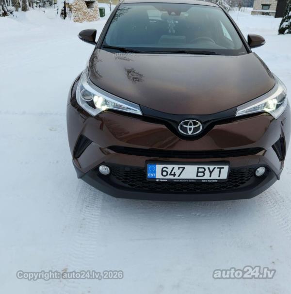 Brūns Toyota C-HR 2019 Tallina, ar dzinēja tilpumu 1.20 L un nobraukumu 87 tūkst. km par 14700 €, foto 1 vietnē AUTOMOTO.COM.LV