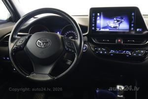 Коричневый Тойота C-HR 2019 в Таллин, объемом двигателя 1.80 л и пробегом 135 тыс. км за 15990 €, фото 10 на AUTOMOTO.COM.LV