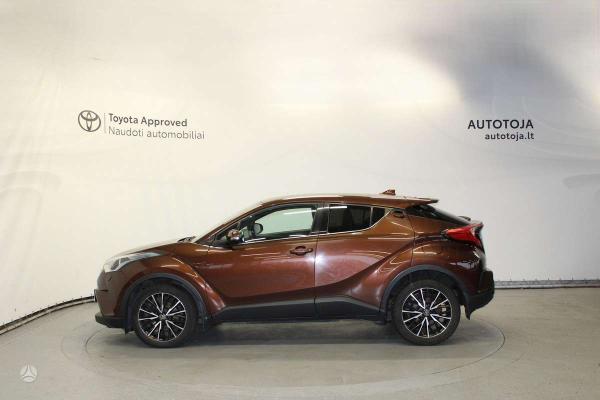 Brown Toyota C-HR 2016 in Kaunas, with an engine capacity of 1.20 L and mileage of 140 thousand km for 15900 €, photo 4 on AUTOMOTO.COM.LV