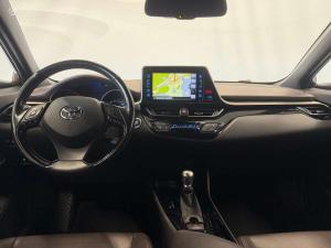 Brown Toyota C-HR 2016 in Kaunas, with an engine capacity of 1.20 L and mileage of 140 thousand km for 15900 €, photo 9 on AUTOMOTO.COM.LV