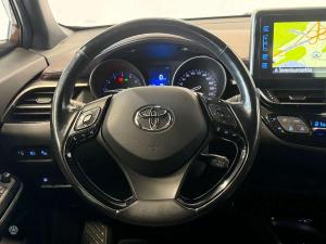 Brown Toyota C-HR 2016 in Kaunas, with an engine capacity of 1.20 L and mileage of 140 thousand km for 15900 €, photo 13 on AUTOMOTO.COM.LV