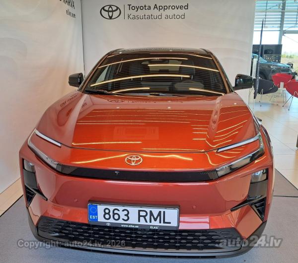 Тойота C-HR 2026 в Нарва на AUTOMOTO.COM.LV Коричневый Тойота C-HR 2026 в Нарва, объемом двигателя 0.00 л и пробегом 16 тыс. км за 50900 €, фото 6 на AUTOMOTO.COM.LV