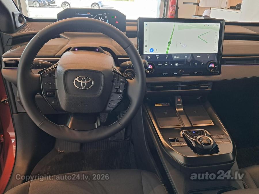 Коричневый Тойота C-HR 2026 в Нарва, объемом двигателя 0.00 л и пробегом 16 тыс. км за 50900 €, фото 13 на AUTOMOTO.COM.LV
