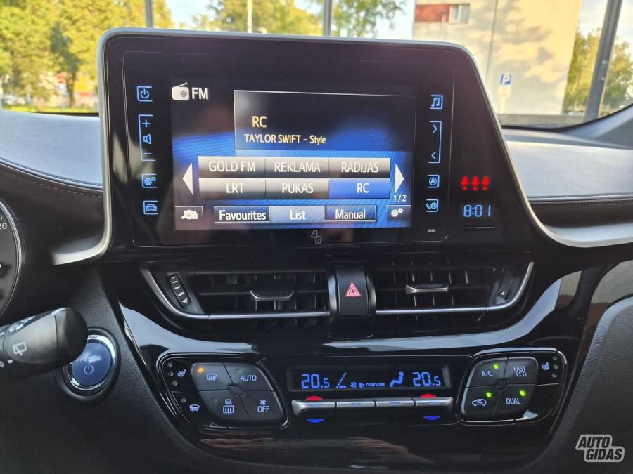Toyota C-HR 2016 in Ukmerge, with an engine capacity of 1.80 L and mileage of 229 thousand km for 12700 €, photo 19 on AUTOMOTO.COM.LV