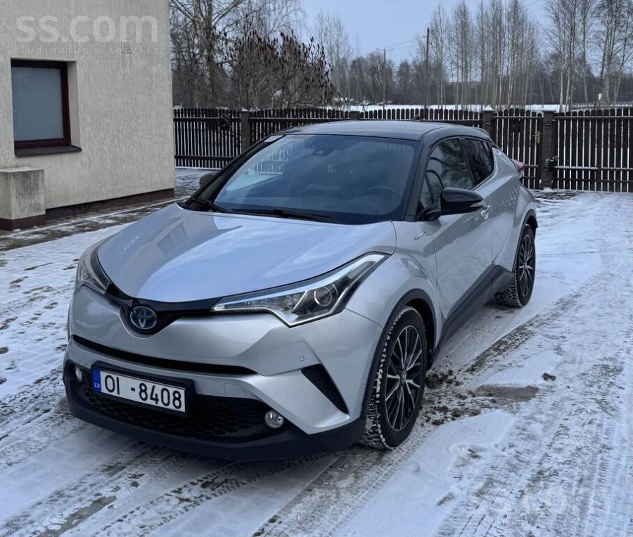 Тойота C-HR 2017 в Елгава, объемом двигателя 1.80 л и пробегом 168 тыс. км за 16800 €, фото 4 на AUTOMOTO.COM.LV