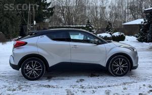 Тойота C-HR 2017 в Елгава, объемом двигателя 1.80 л и пробегом 168 тыс. км за 16800 €, фото 6 на AUTOMOTO.COM.LV