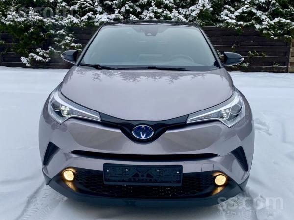 Toyota C-HR 2017 Rīga, ar dzinēja tilpumu 1.80 L un nobraukumu 180 tūkst. km par 15550 €, foto 2 vietnē AUTOMOTO.COM.LV