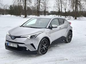 Toyota C-HR 2017 in Riga, with an engine capacity of 1.80 L and mileage of 117 thousand km for 16800 €, photo  on AUTOMOTO.COM.LV