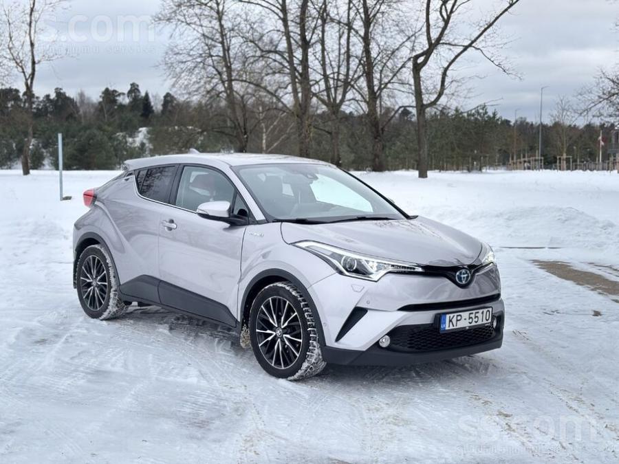 Toyota C-HR 2017 Rīga, ar dzinēja tilpumu 1.80 L un nobraukumu 117 tūkst. km par 16800 €, foto 2 vietnē AUTOMOTO.COM.LV