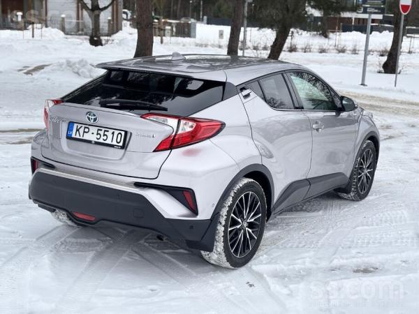 Toyota C-HR 2017 Rīga, ar dzinēja tilpumu 1.80 L un nobraukumu 117 tūkst. km par 16800 €, foto 4 vietnē AUTOMOTO.COM.LV