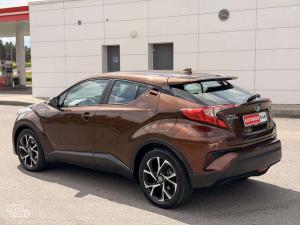 Тойота C-HR 2017 в Вильнюс, объемом двигателя 1.80 л и пробегом 117 тыс. км за 17350 €, фото 7 на AUTOMOTO.COM.LV