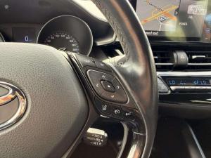 Тойота C-HR 2017 в Вильнюс, объемом двигателя 1.80 л и пробегом 117 тыс. км за 17350 €, фото 22 на AUTOMOTO.COM.LV
