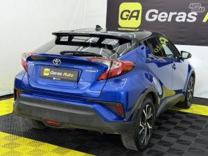 Тойота C-HR 2017 в Авиженяй, объемом двигателя 1.80 л и пробегом 214 тыс. км за 14700 €, фото 5 на AUTOMOTO.COM.LV