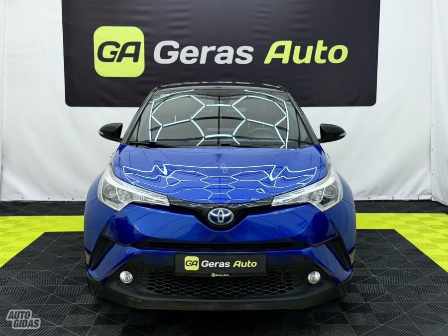 Тойота C-HR 2017 в Авиженяй, объемом двигателя 1.80 л и пробегом 214 тыс. км за 14700 €, фото 8 на AUTOMOTO.COM.LV