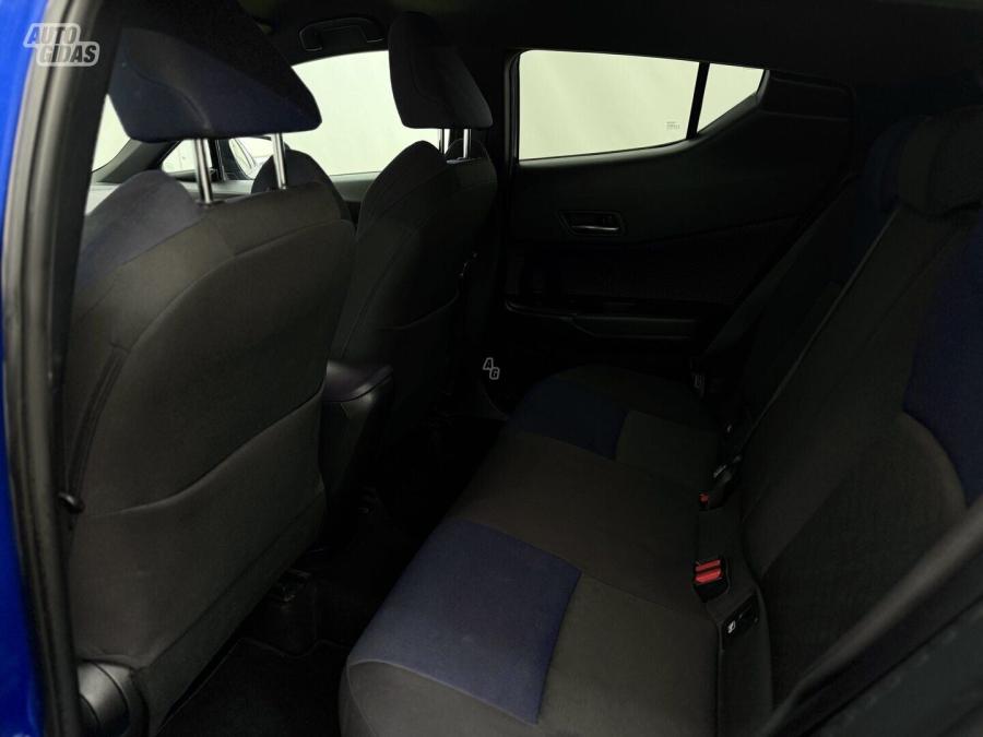 Тойота C-HR 2017 в Авиженяй, объемом двигателя 1.80 л и пробегом 214 тыс. км за 14700 €, фото 12 на AUTOMOTO.COM.LV