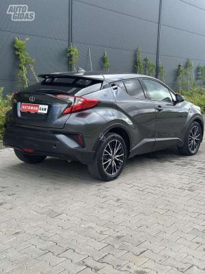 Тойота C-HR 2017 в Вильнюс, объемом двигателя 1.80 л и пробегом 169 тыс. км за 15590 €, фото 8 на AUTOMOTO.COM.LV