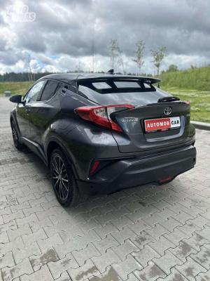 Тойота C-HR 2017 в Вильнюс, объемом двигателя 1.80 л и пробегом 169 тыс. км за 15590 €, фото 12 на AUTOMOTO.COM.LV