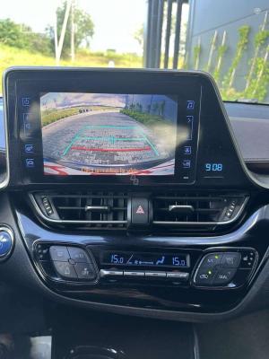 Тойота C-HR 2017 в Вильнюс, объемом двигателя 1.80 л и пробегом 169 тыс. км за 15590 €, фото 31 на AUTOMOTO.COM.LV