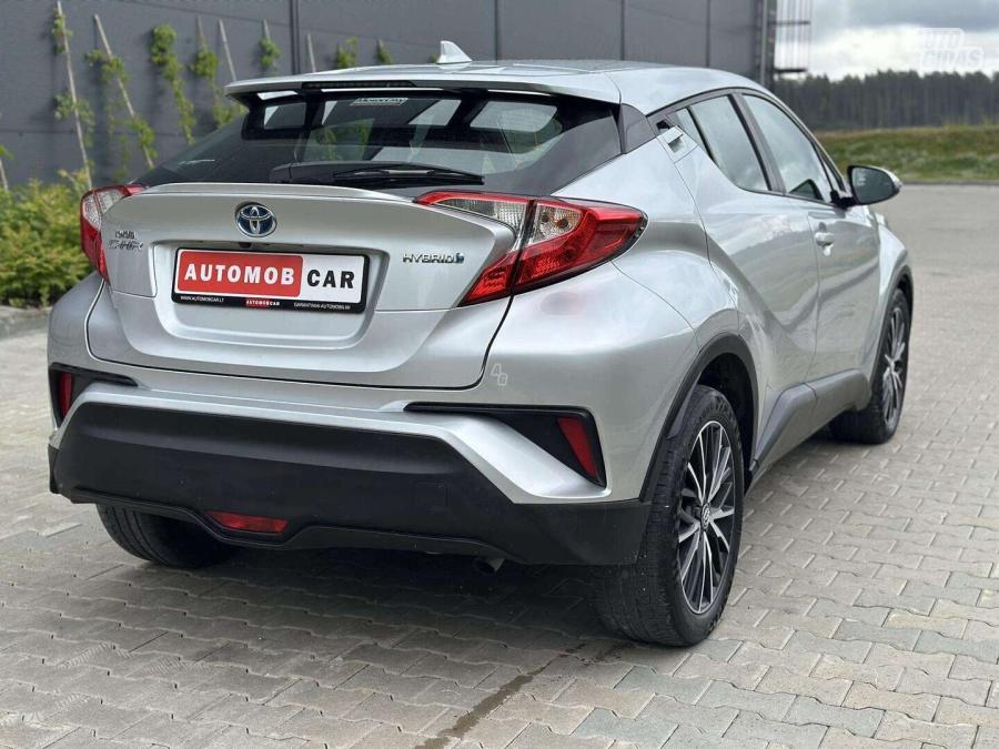 Тойота C-HR 2017 в Вильнюс, объемом двигателя 1.80 л и пробегом 43 тыс. км за 17350 €, фото 10 на AUTOMOTO.COM.LV