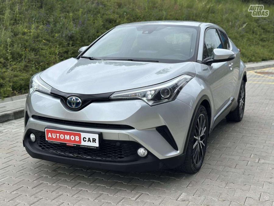 Toyota C-HR 2017 Viļņa, ar dzinēja tilpumu 1.80 L un nobraukumu 43 tūkst. km par 17350 €, foto 3 vietnē AUTOMOTO.COM.LV