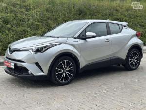Toyota C-HR 2017 Viļņa, ar dzinēja tilpumu 1.80 L un nobraukumu 43 tūkst. km par 17350 €, foto 5 vietnē AUTOMOTO.COM.LV